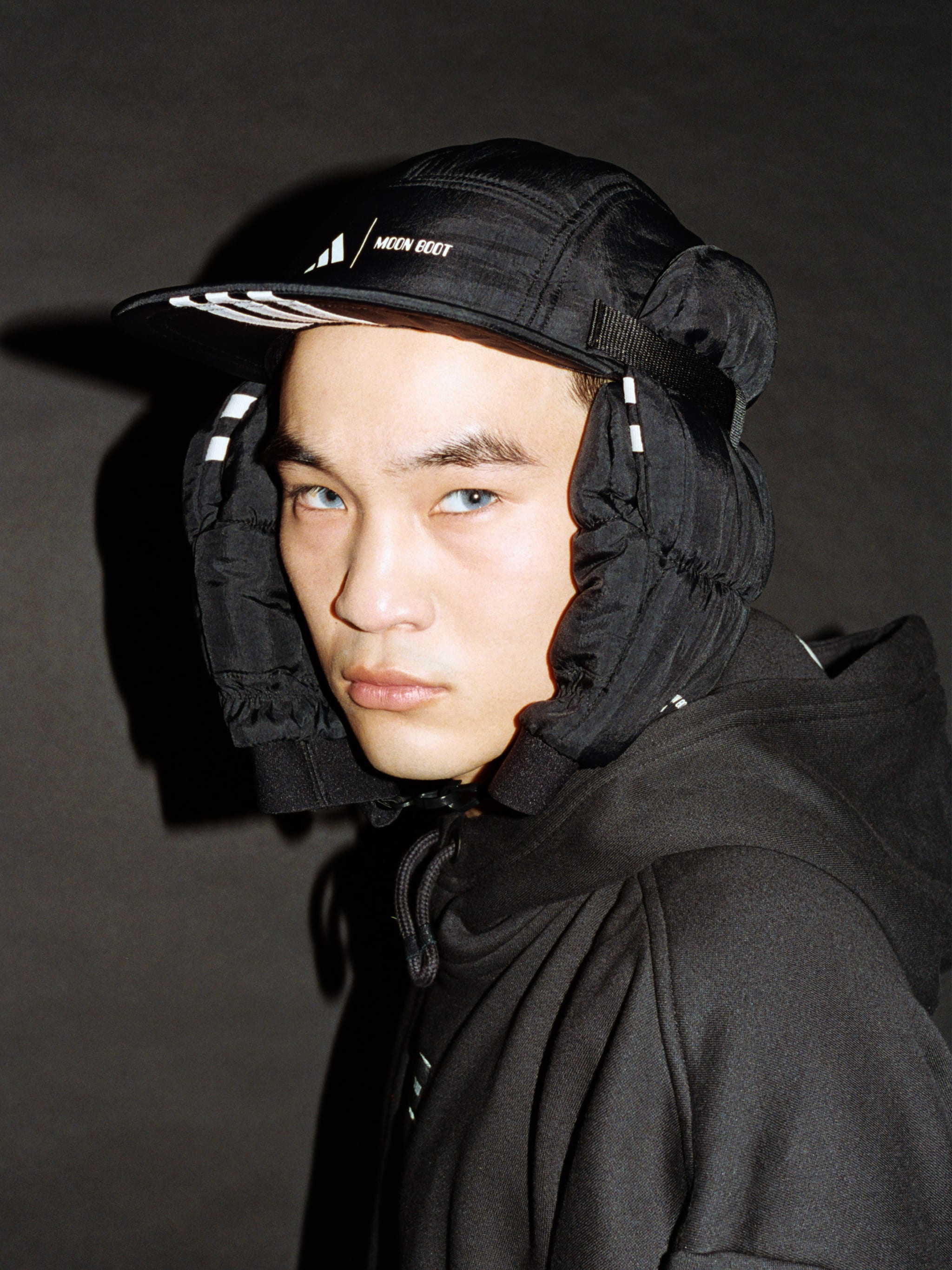 adidas x Moon Boot Black Cap | Moon Boot®